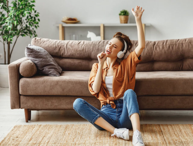 Best Customer Service Songs for Your Business